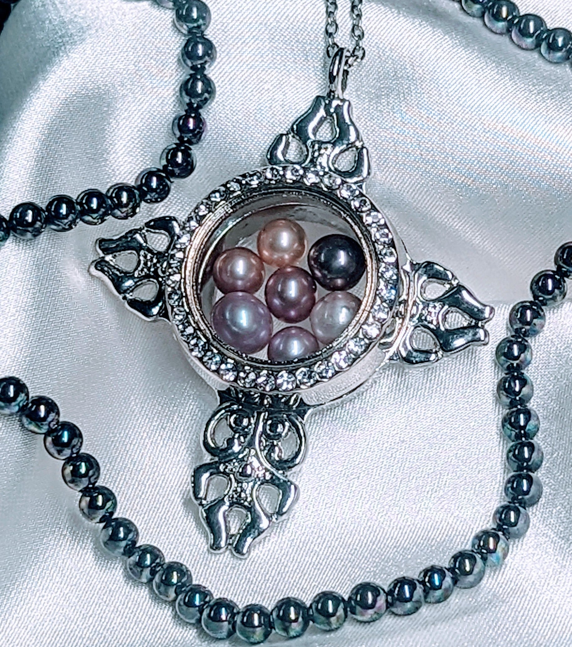Pearl Envy
